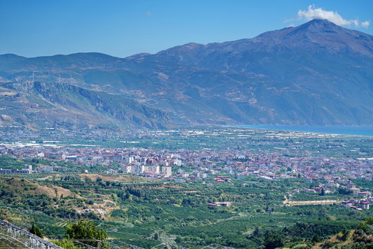 Samandag Bilder – Durchsuchen 146 Archivfotos, Vektorgrafiken und ...