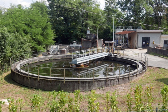 「Depuration」の写真素材 | 219件の無料イラスト画像 | Adobe Stock