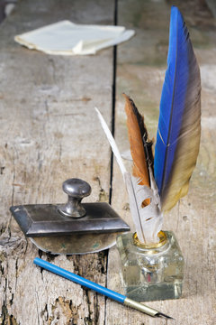 Pappier Bilder – Durchsuchen 105 Archivfotos, Vektorgrafiken und Videos ...