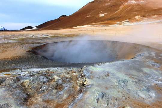 รูปภาพSolfatar – เลือกดูภาพถ่ายสต็อก เวกเตอร์ และวิดีโอ313 | Adobe Stock
