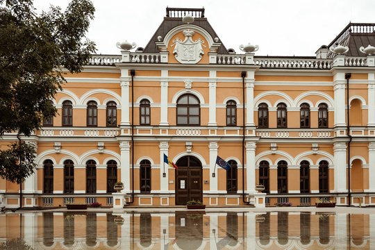 「Hincesti」の画像 - 99 件の Stock 写真、ベクターおよびビデオ | Adobe Stock