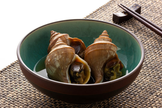 Bullar bilder – Bläddra bland 949 stockfoton, vektorer och videor ...