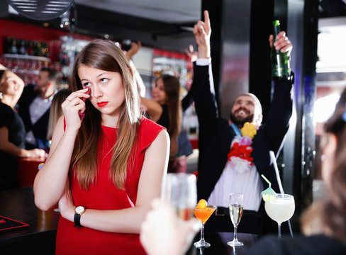 「Mirthless」の画像 - 766 件の Stock 写真、ベクターおよびビデオ | Adobe Stock