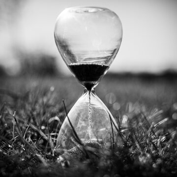 Timeglass Bilder – Durchsuchen 54 Archivfotos, Vektorgrafiken und ...