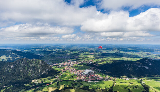 รูปภาพBreitenberg – เลือกดูภาพถ่ายสต็อก เวกเตอร์ และวิดีโอ658 | Adobe Stock