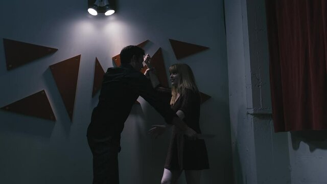 「Kinfe」の写真素材 | 335件の無料イラスト画像 | Adobe Stock