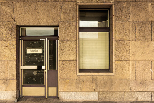 รูปภาพTuer – เลือกดูภาพถ่ายสต็อก เวกเตอร์ และวิดีโอ3,157 | Adobe Stock