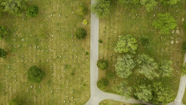 "Aerial Cemetery" Bilder – Durchsuchen 127 Archivfotos, Vektorgrafiken ...