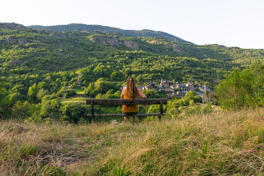 "Woman Sitting" Images – Browse 2,387 Stock Photos, Vectors, and Video ...