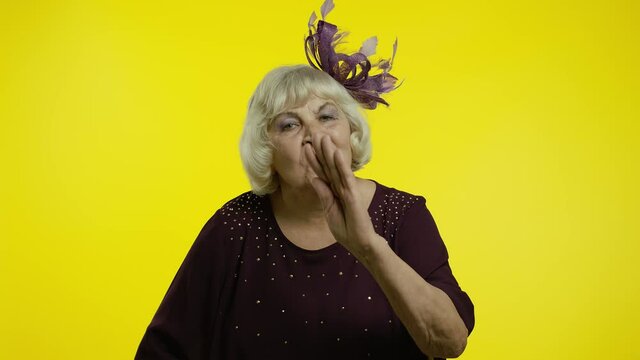 "Air Kissing" Bilder – Durchsuchen 515 Archivfotos, Vektorgrafiken und ...