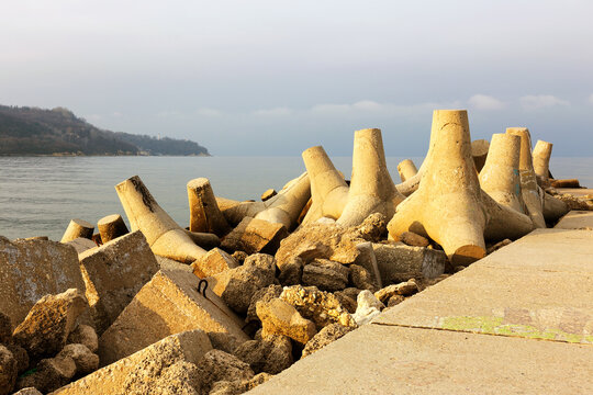 Breakwater Images – Browse 490,846 Stock Photos, Vectors, and Video ...