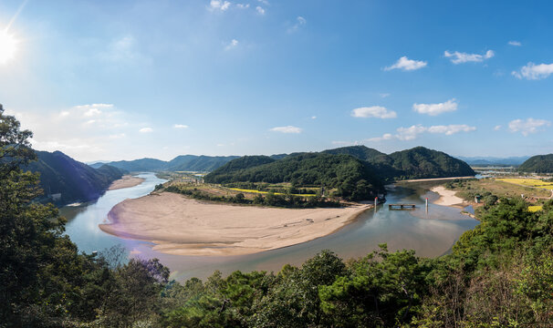 Yecheon Bilder – Durchsuchen 80 Archivfotos, Vektorgrafiken und Videos ...