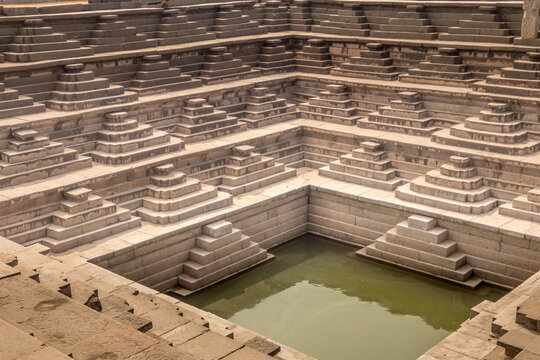 Pushkarni-Bilder: Stock-Fotos & -Videos. | Adobe Stock