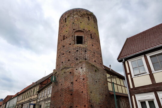 Imágenes de Lenzen: descubre bancos de fotos, ilustraciones, vectores y ...