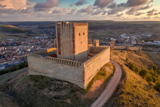 「Molina」の写真素材 | 1,491件の無料イラスト画像 | Adobe Stock