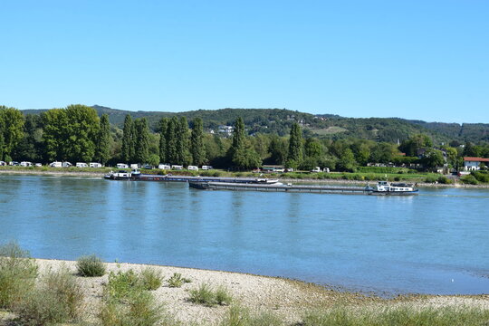 Oberwinter Images – Browse 112 Stock Photos, Vectors, and Video | Adobe ...