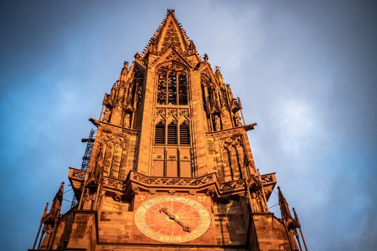 Freikirche Bilder – Durchsuchen 9,202 Archivfotos, Vektorgrafiken und ...