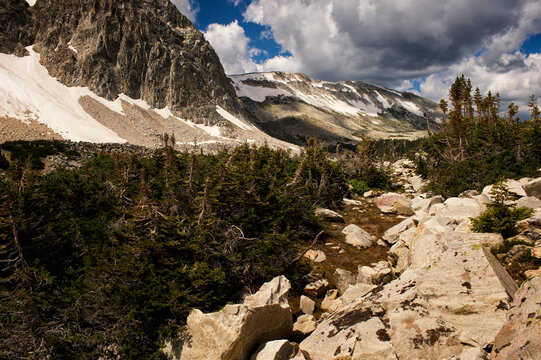 Trogtal Bilder – Durchsuchen 2,063 Archivfotos, Vektorgrafiken und ...