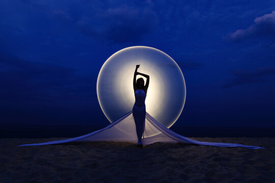 Lightpainting Images – Browse 8,479 Stock Photos, Vectors, and Video ...