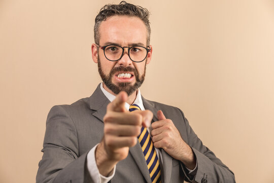 Molesto 이미지 – 찾아보기 280 스톡 사진, 벡터 및 비디오 | Adobe Stock