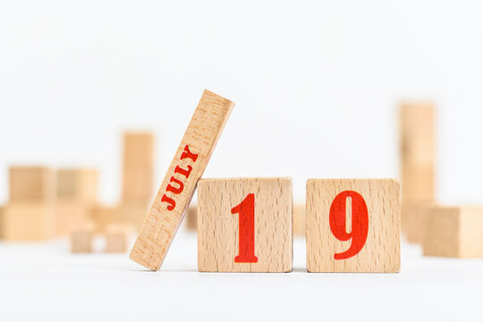 Afbeeldingen over "Twenty First" – Blader in stockfoto's, vectoren en ...
