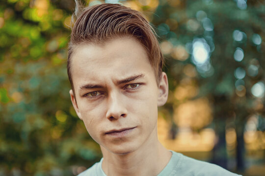 "Intent Look" Bilder – Durchsuchen 176 Archivfotos, Vektorgrafiken und ...