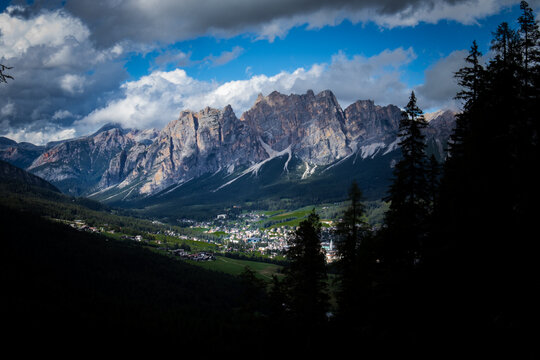 Conca 이미지 – 찾아보기 1,974 스톡 사진, 벡터 및 비디오 | Adobe Stock