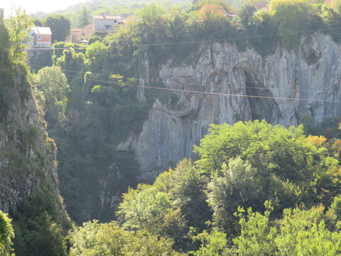 Pisino bilder – Bläddra bland 611 stockfoton, vektorer och videor ...