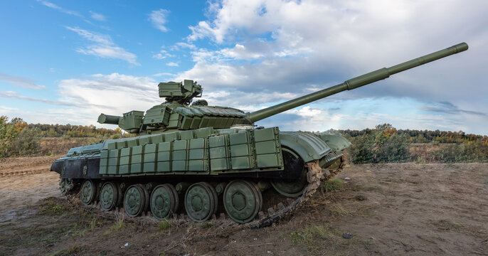 「T-64」の写真素材 | 324件の無料イラスト画像 | Adobe Stock