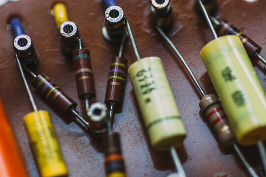 รูปภาพResistor – เลือกดูภาพถ่ายสต็อก เวกเตอร์ และวิดีโอ569,008 | Adobe ...