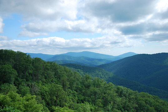 Appalachen Bilder – Durchsuchen 147 Archivfotos, Vektorgrafiken und ...