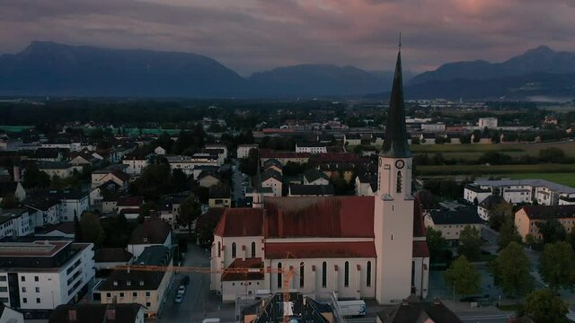 Freilassing Bilder – Durchsuchen 139 Archivfotos, Vektorgrafiken und ...