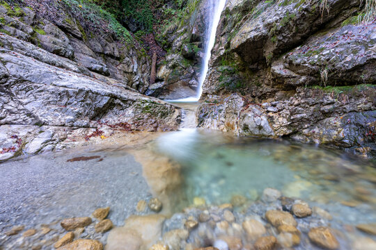 Kesselbach Bilder – Durchsuchen 973 Archivfotos, Vektorgrafiken und ...