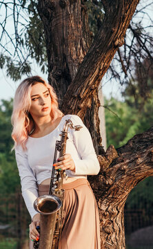 Tenor Images – Browse 7,614 Stock Photos, Vectors, and Video | Adobe Stock