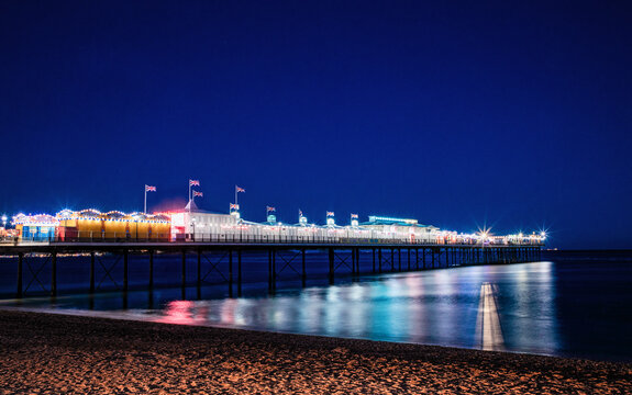 รูปภาพPaignton – เลือกดูภาพถ่ายสต็อก เวกเตอร์ และวิดีโอ813 | Adobe Stock