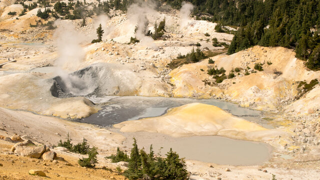 "Bumpass Hell" Images – Browse 549 Stock Photos, Vectors, and Video ...