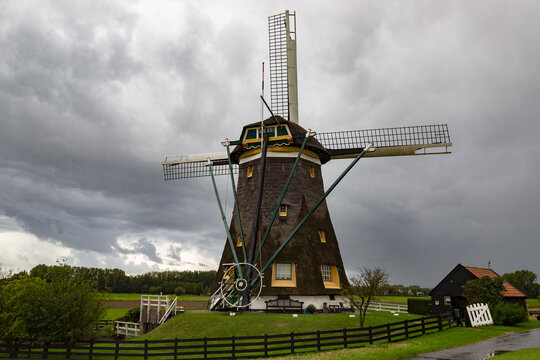 Dark.windmill Images – Browse 5,187 Stock Photos, Vectors, and Video ...