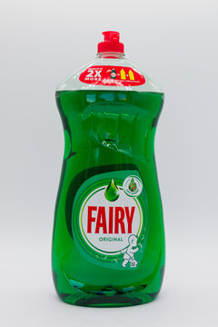 "Fairy Liquid" Images – Browse 18 Stock Photos, Vectors, and Video ...