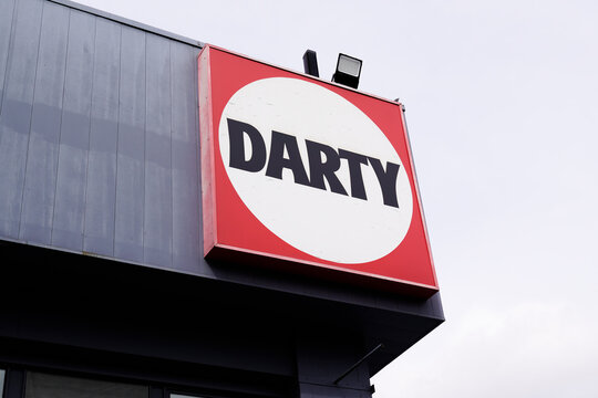 Darty Bilder – Durchsuchen 110 Archivfotos, Vektorgrafiken und Videos ...