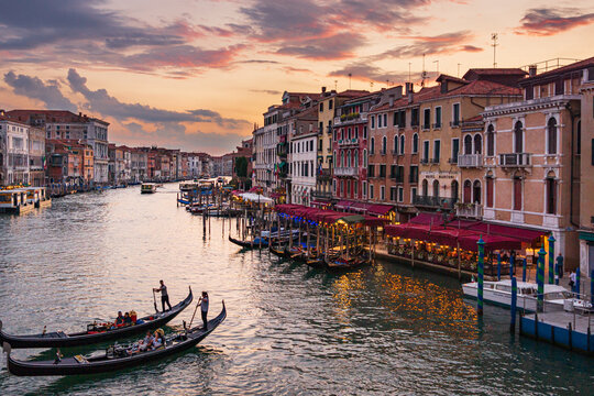 Vendig Bilder – Durchsuchen 145 Archivfotos, Vektorgrafiken und Videos ...