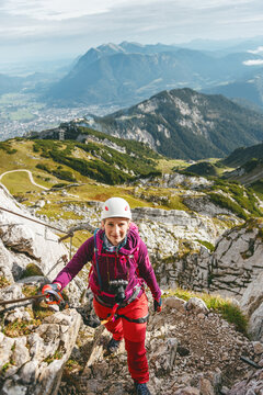Kletterin-Bilder: Stock-Fotos & -Videos. | Adobe Stock