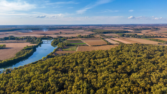 Bosut Images – Browse 69 Stock Photos, Vectors, and Video | Adobe Stock