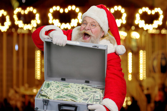 Santa Cash Bilder – Durchsuchen 6,341 Archivfotos, Vektorgrafiken und ...