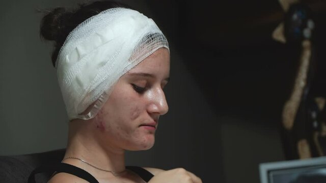 Post-Operative Images – Browse 370 Stock Photos, Vectors, and Video ...