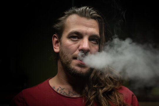 Ex-Smoker Bilder – Durchsuchen 1,108 Archivfotos, Vektorgrafiken und ...