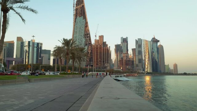 "Doha Corniche" Images – Browse 324 Stock Photos, Vectors, and Video ...