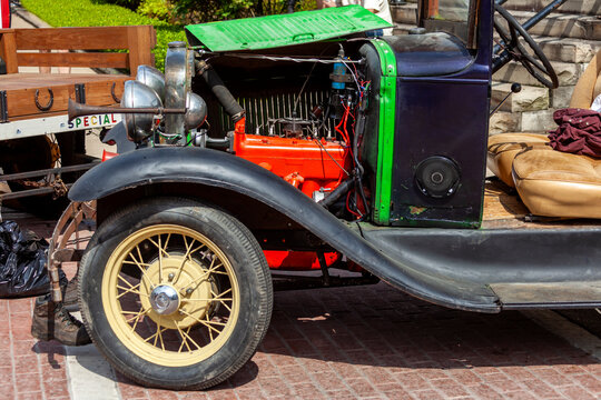 รูปภาพJalopy – เลือกดูภาพถ่ายสต็อก เวกเตอร์ และวิดีโอ1,381 | Adobe Stock