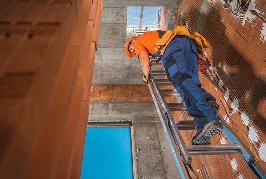 Working At Height Ladder Images – Browse 1,381 Stock Photos, Vectors ...