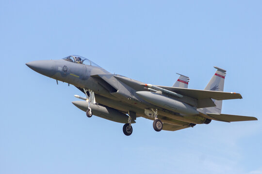 660 最適な F-15 画像、ストック写真、ベクター | Adobe Stock