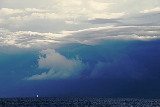 Entsetzlich Bilder – Durchsuchen 4,696 Archivfotos, Vektorgrafiken und ...